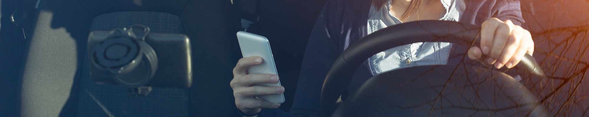 Kansas City Distracted Driving Accidents Attorneys & Lawyers KC